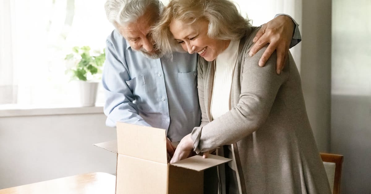 14 Cute and Thoughtful First Grandchild Announcement Ideas